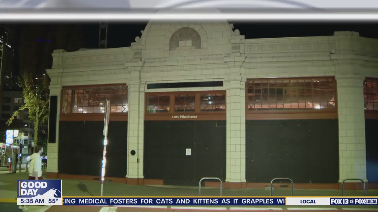 Starbucks closes Reserve Roastery in Seattle | FOX 13 Seattle