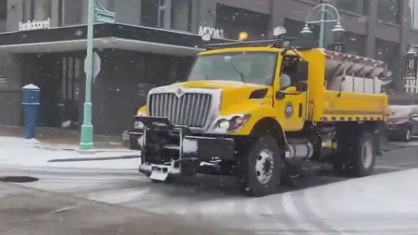 Milwaukee DPW snow removal, ice control | FOX6 Milwaukee