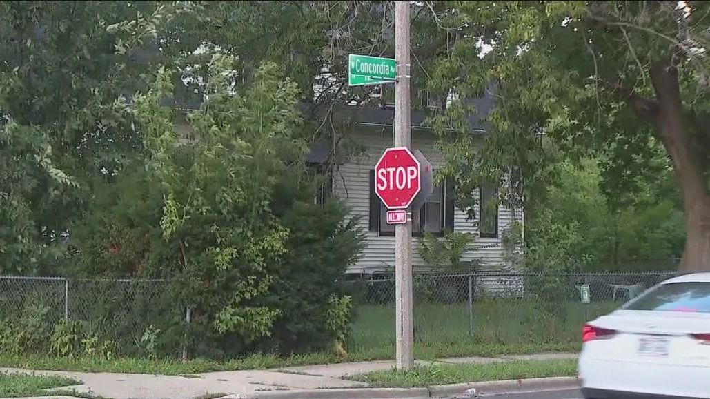 Milwaukee fatal shooting; teen killed, mayor urges gun safety | FOX6 ...