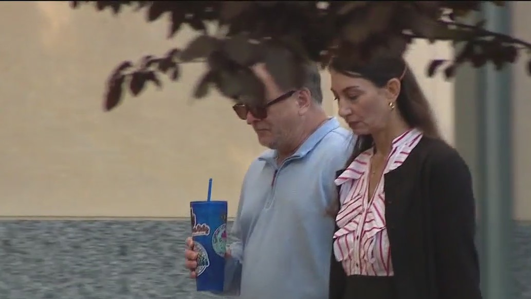 Jury deliberating in sex abuse retrial of former FCI Dublin officer 'Dirty Dick" Smith | KTVU FOX 2