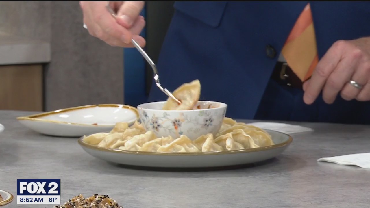 Chef Jared Bobkin - The Dump Truck Food Truck | FOX 2 Detroit