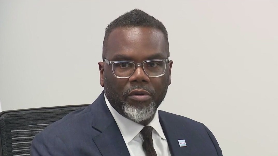 Chicago mayor turns tables Trump administration after DOJ probe | FOX ...