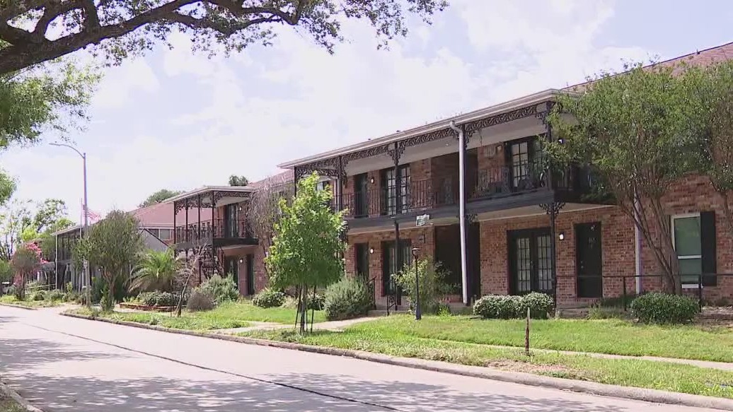 Houston sues Life at Jackson Square | What's Your Point? | FOX 26 Houston