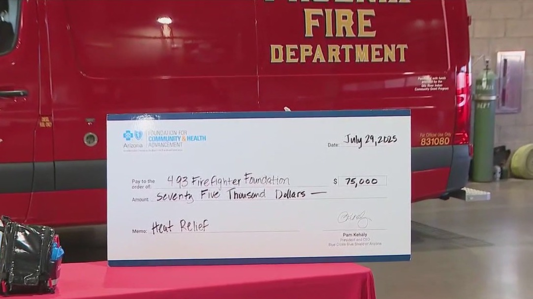 Phoenix Fire receives big heat relief donation | FOX 10 Phoenix