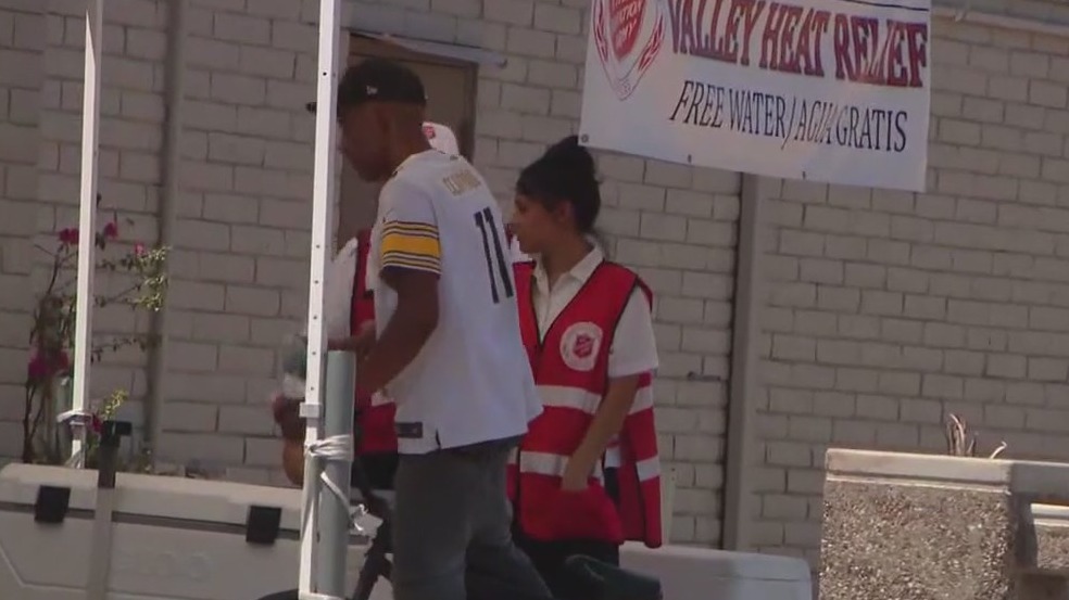 Salvation Army opens up 10 heat relief stations | FOX 10 Phoenix