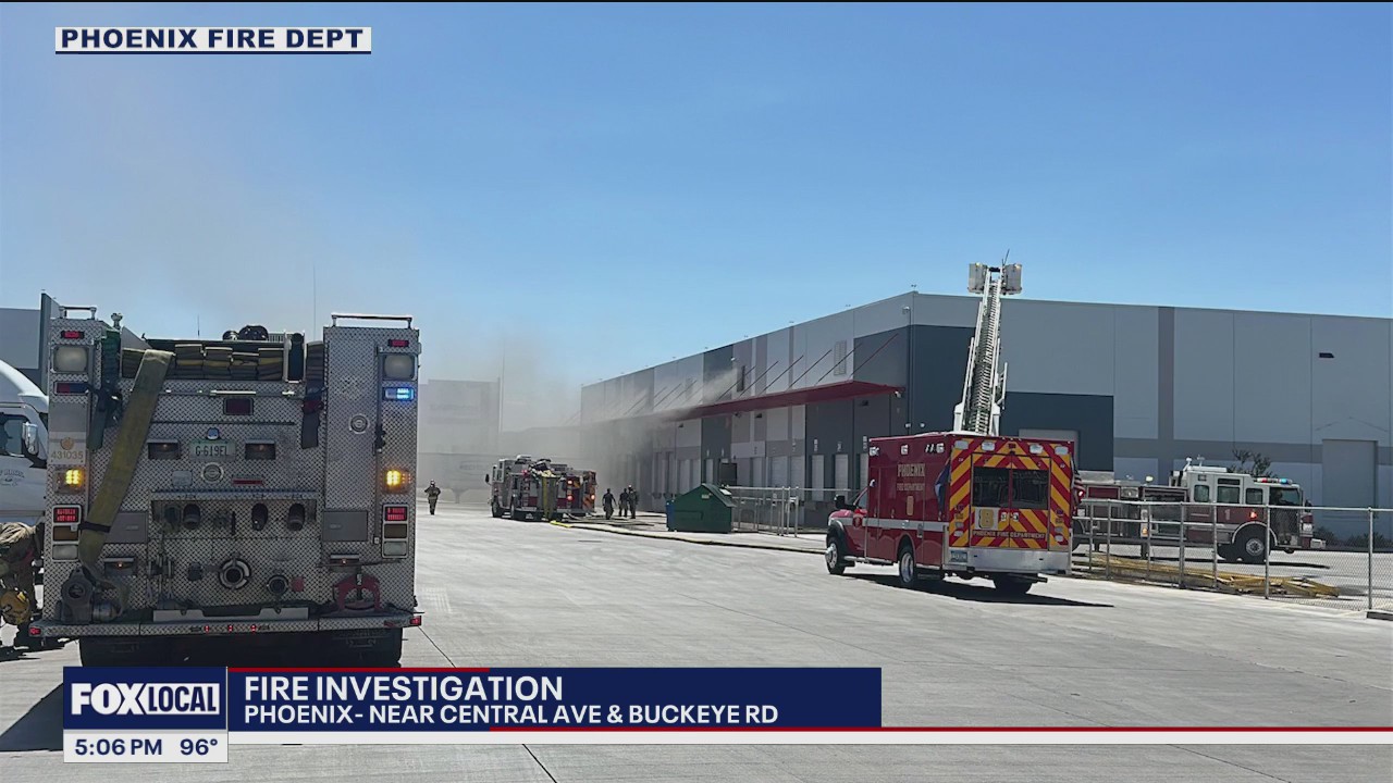 Phoenix firefighters respond to second alarm fire | FOX 10 Phoenix