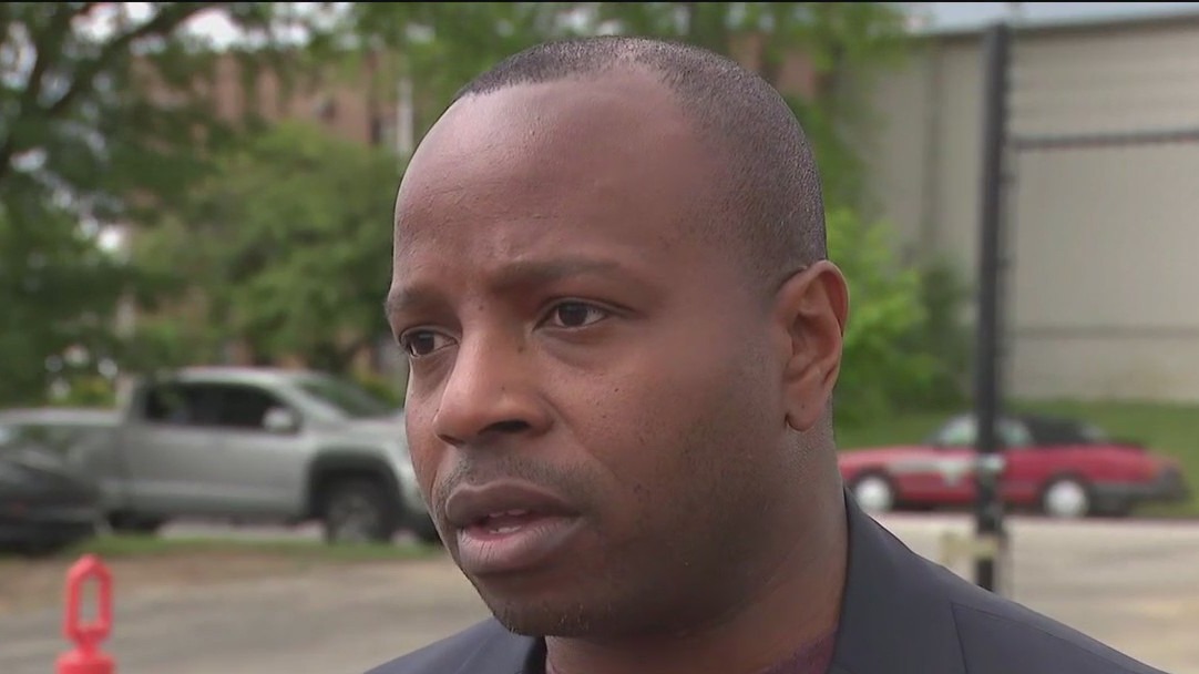 Milwaukee police officers shot, suspect arrested; 1 officer identified ...