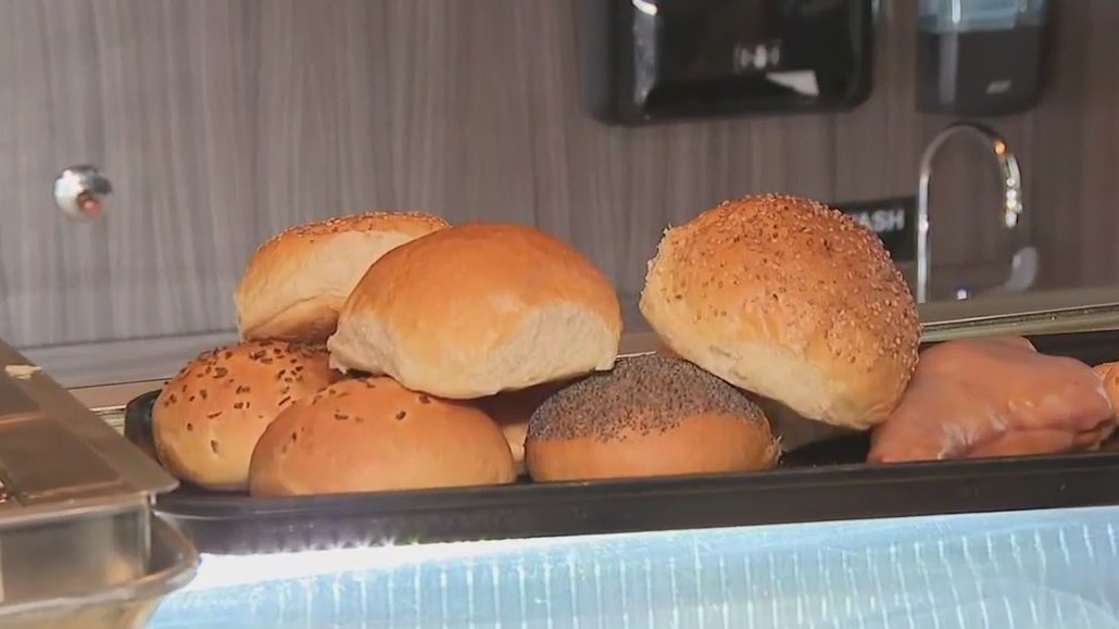 Batter & Mac’s second location opens in Bay View | FOX6 Milwaukee