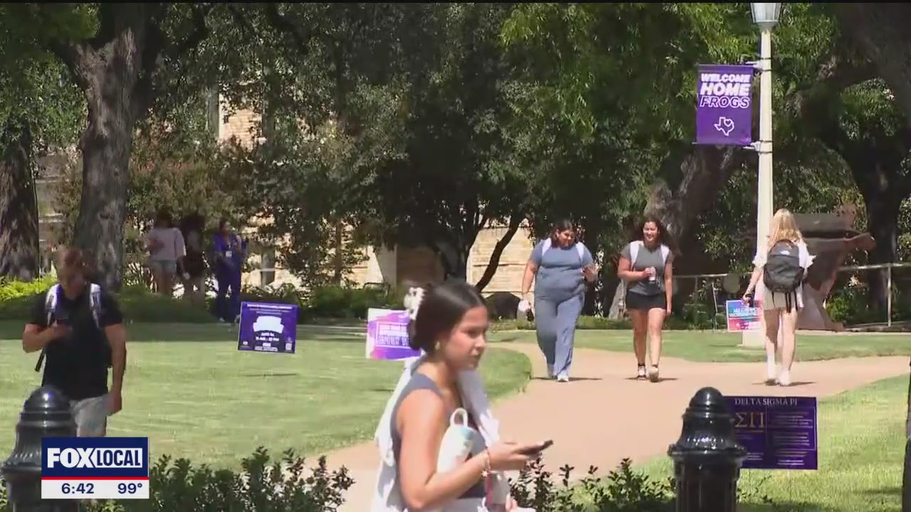 TCU and UT Arlington see historic student enrollment as fall semester begins | FOX 4 Dallas-Fort ...