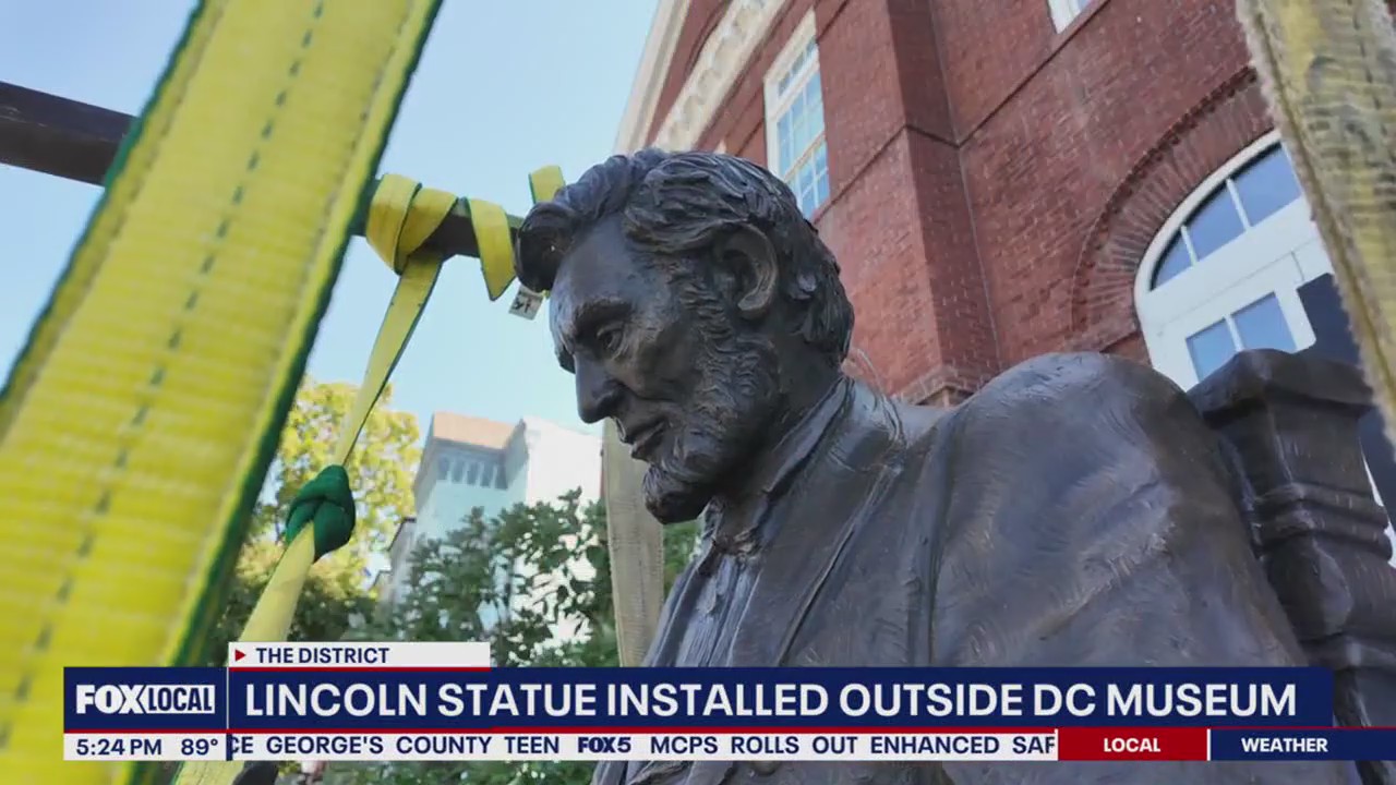 Abraham Lincoln statue installed outside DC museum | FOX 5 DC