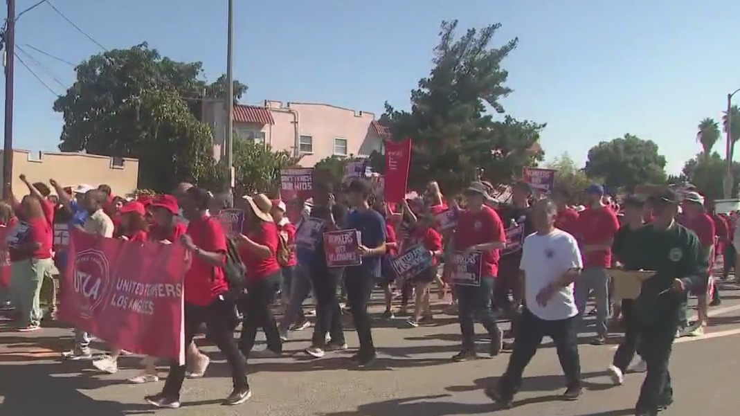 Labor Day rallies held across Southern California | FOX 11 Los Angeles