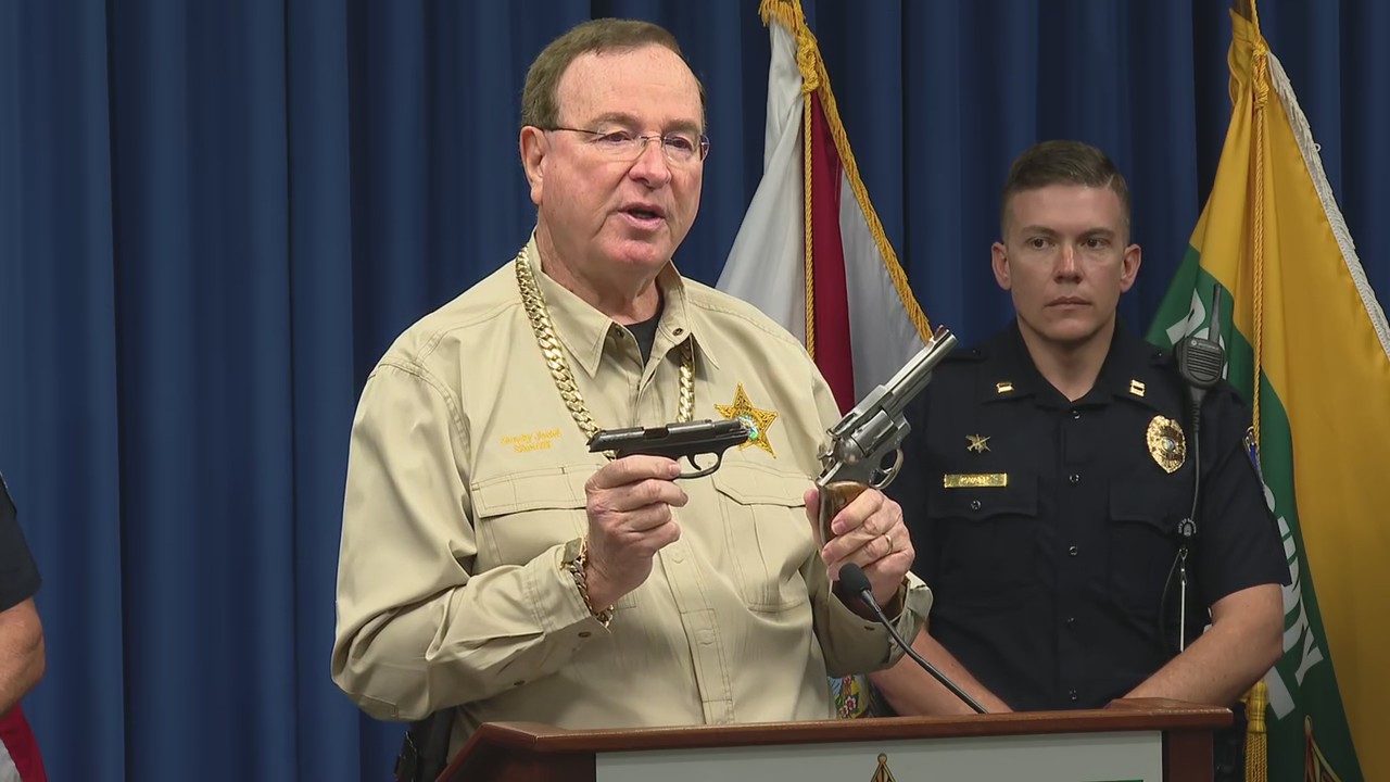 Sheriff Grady Judd dons $50K in ‘drip’ seized during illegal drug trafficking bust that nabbed ...